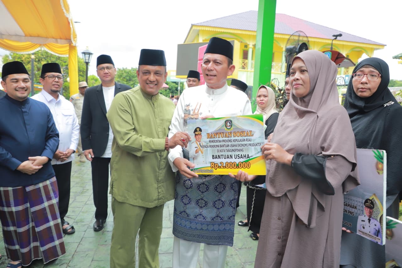Pemprov Kepri Tebar Manfaat di Peringatan Maulid Nabi 1447 H di Pulau ...