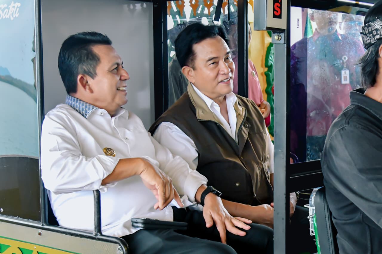 Menko Hukum dan HAM Yusril Ihza Mahendra Telusuri Jejak Leluhur di ...